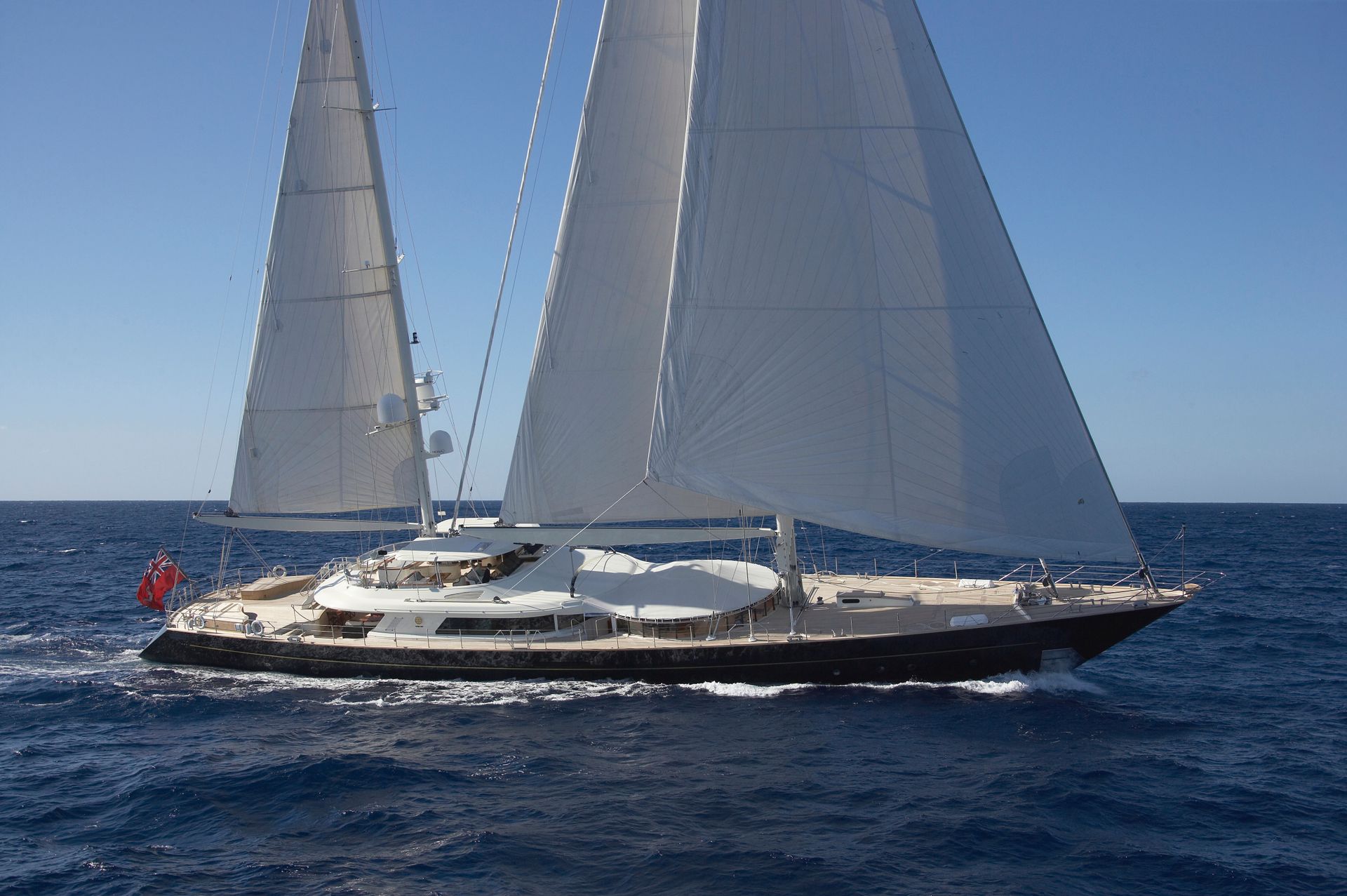 LA LUNA yacht for charter (Perini Navi, 52.27m, 1997)
